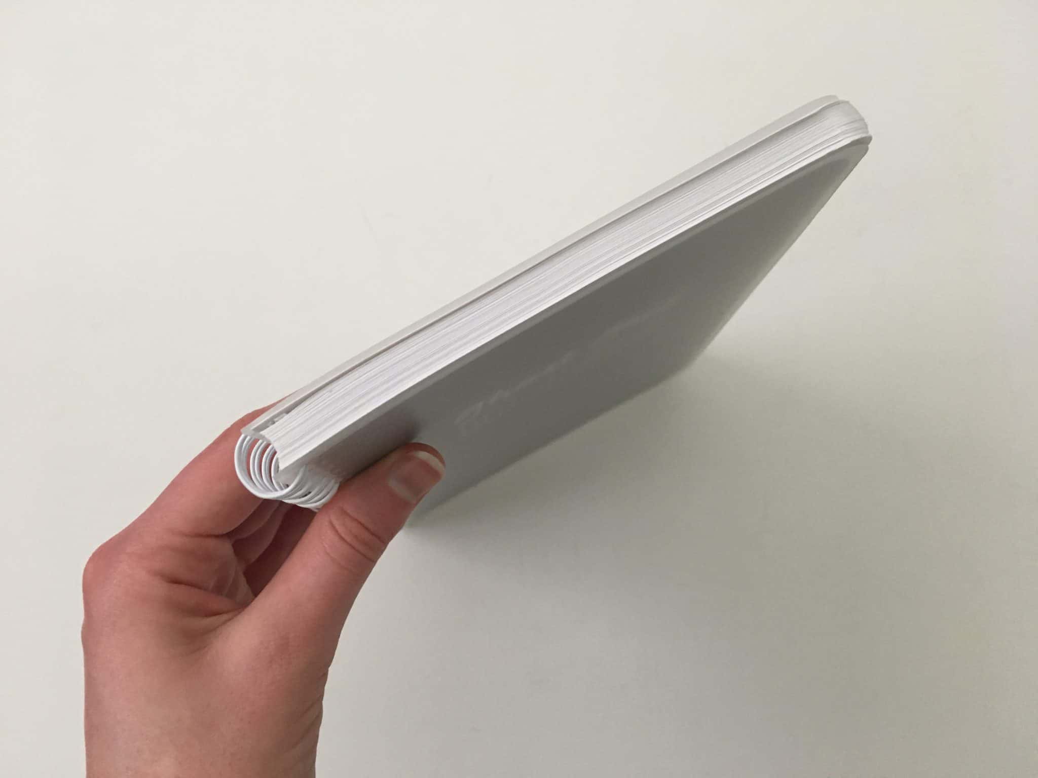 Ghost Grid wire bound lay flat dot grid notebook review (Including pen ...