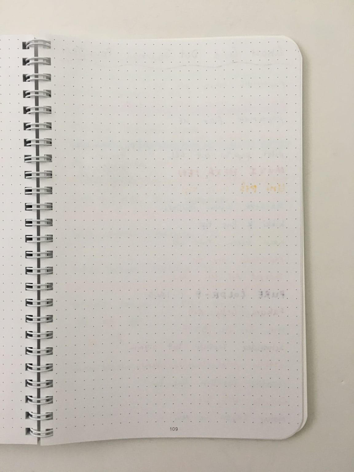 Ghost Grid wire bound lay flat dot grid notebook review (Including pen ...