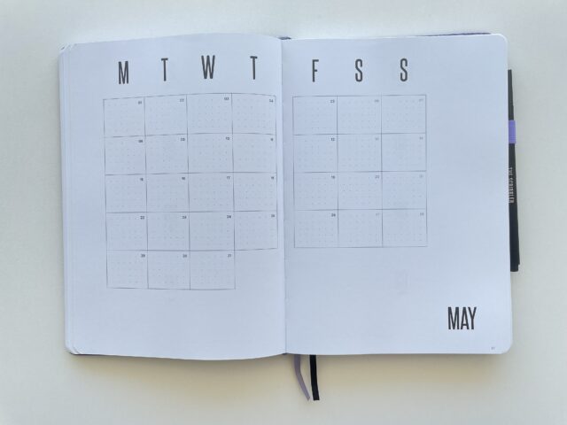 Review of the DotCross Planner by Scribbles That Matter (B5 page size ...