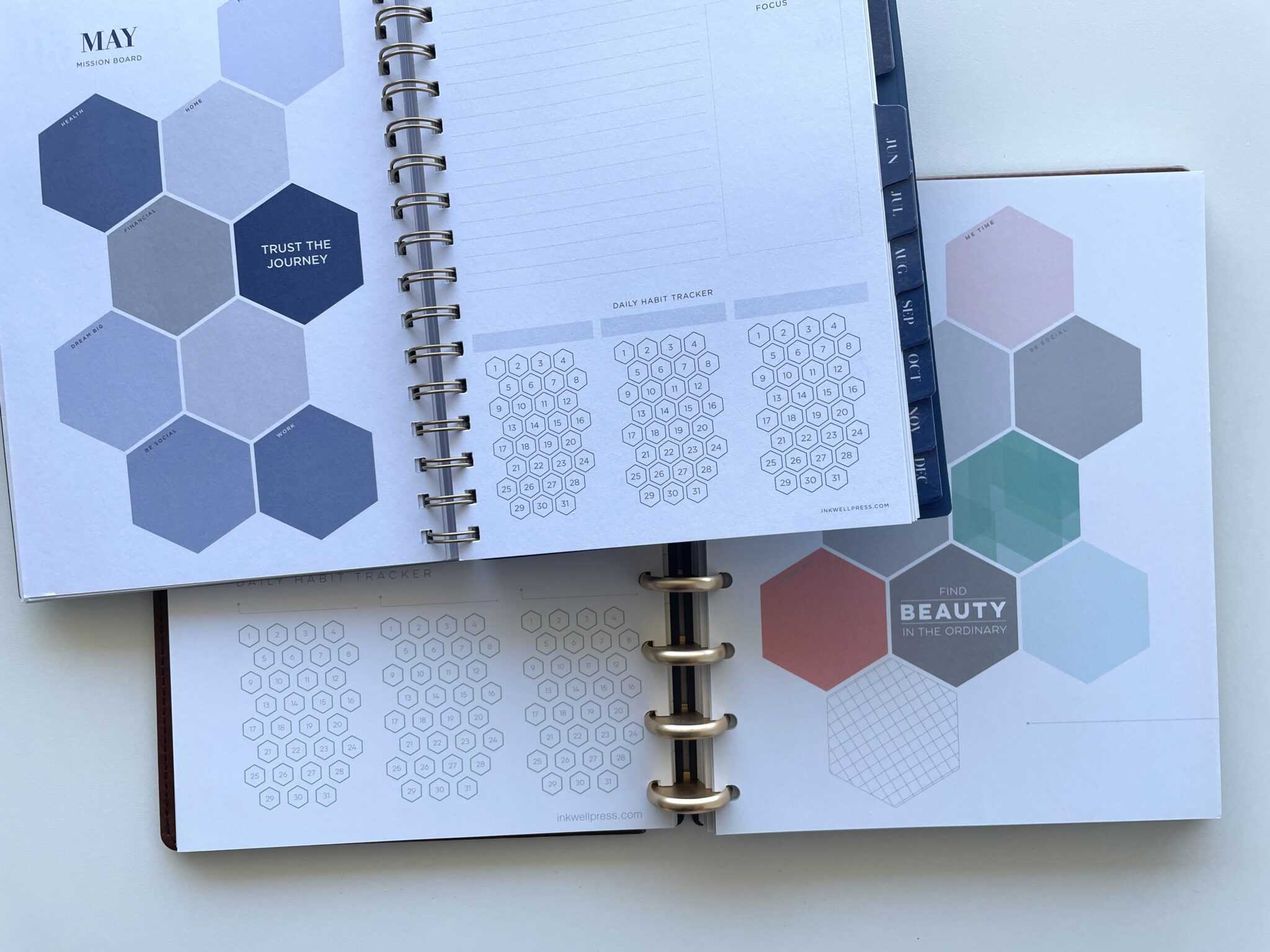 Inkwell Press for Blue Sky Weekly Planner Review – All About Planners